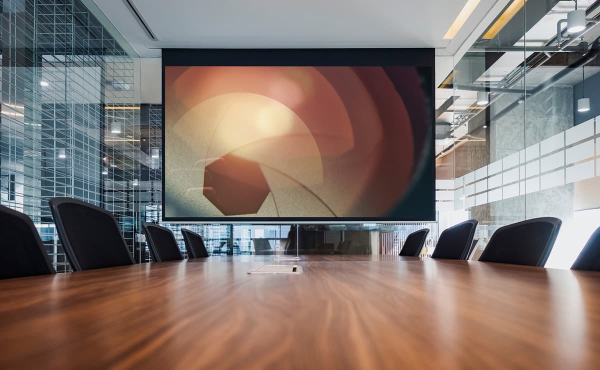 Projection Screens | Euroscreen®